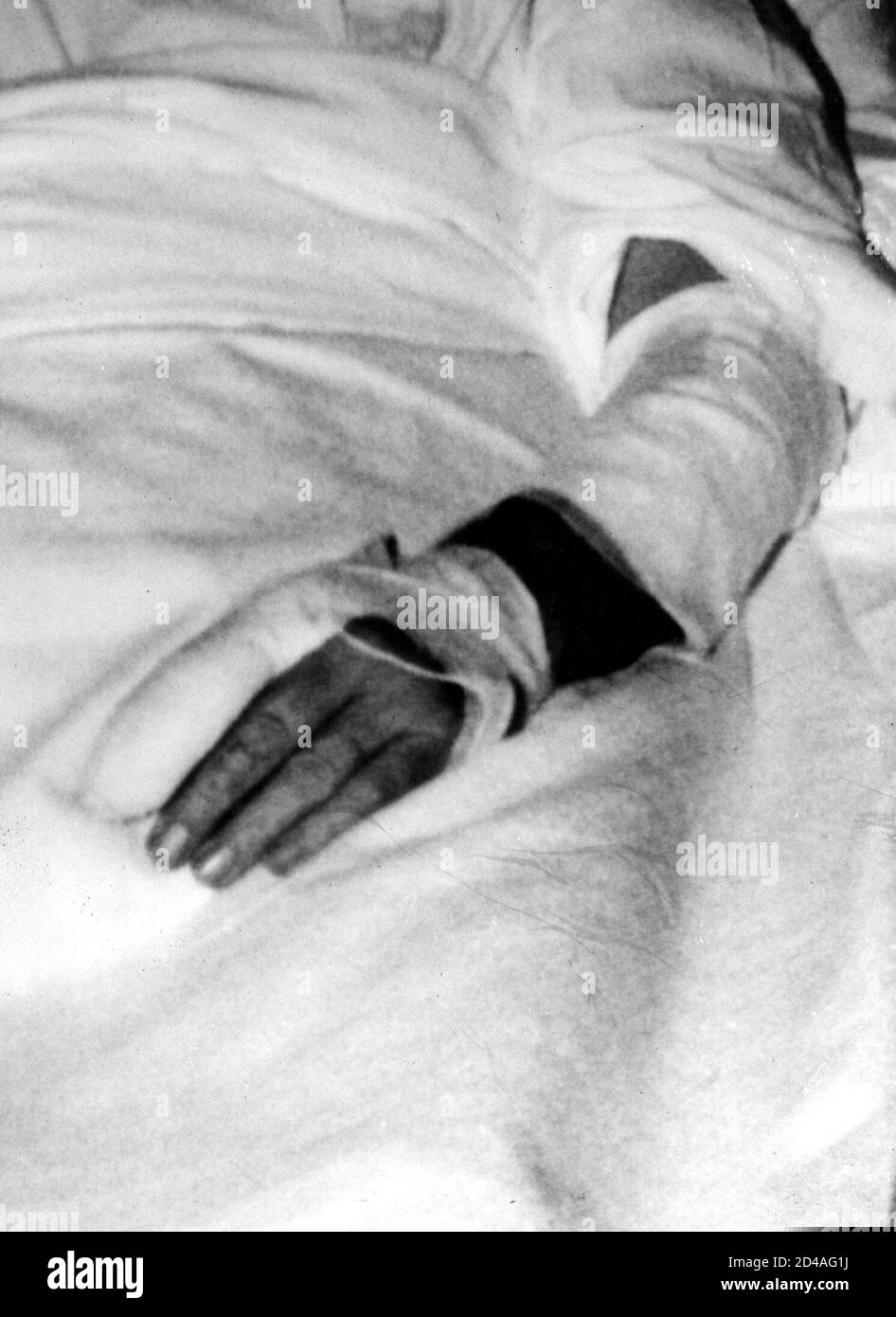 Assassination attempt on the pope hi-res stock photography and images ...