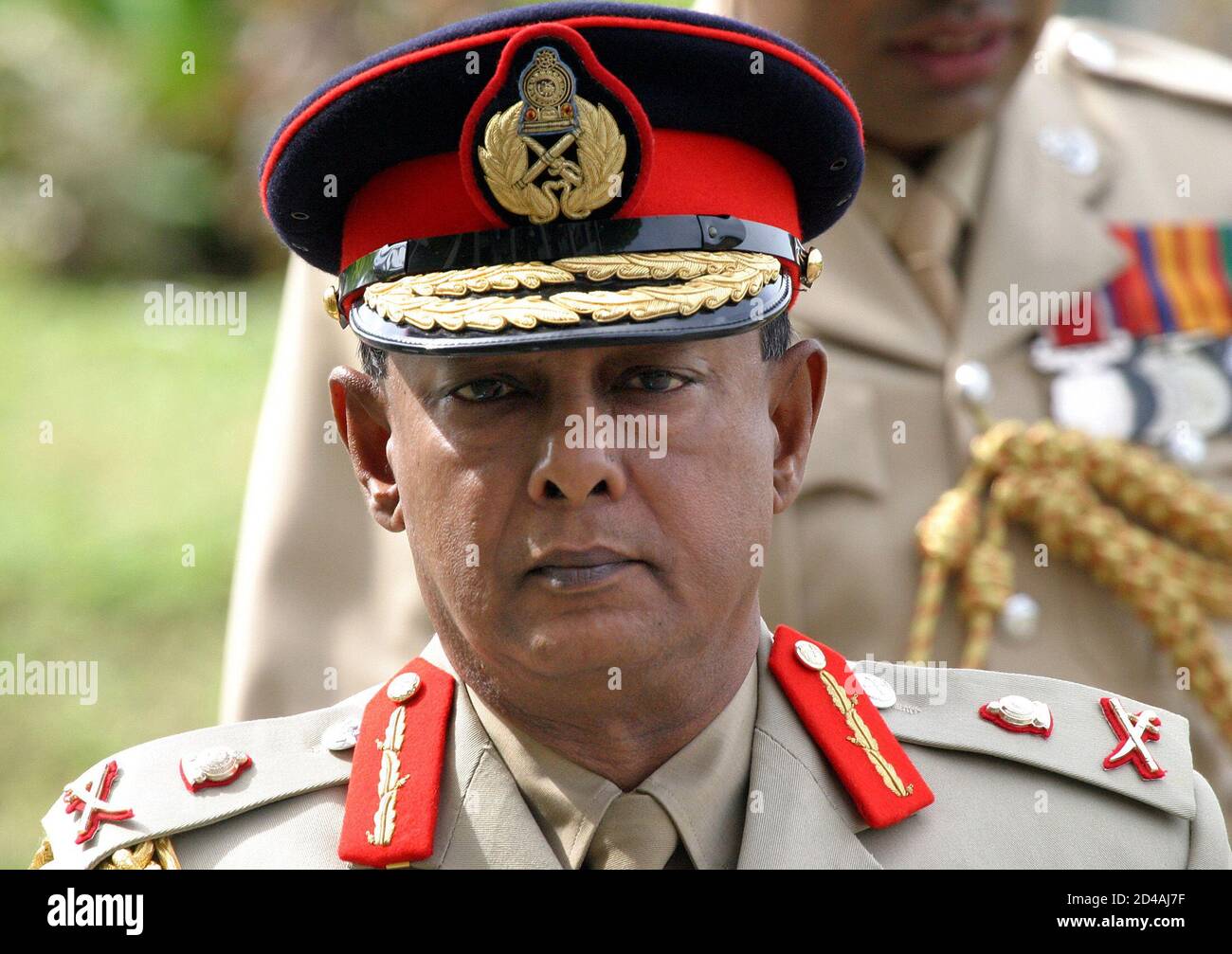 Sri lanka army commander lt hi-res stock photography and images - Alamy