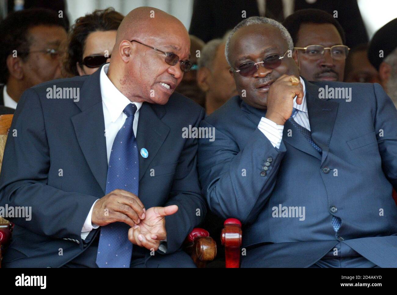 Comprehensive peace agreement hi-res stock photography and images - Alamy