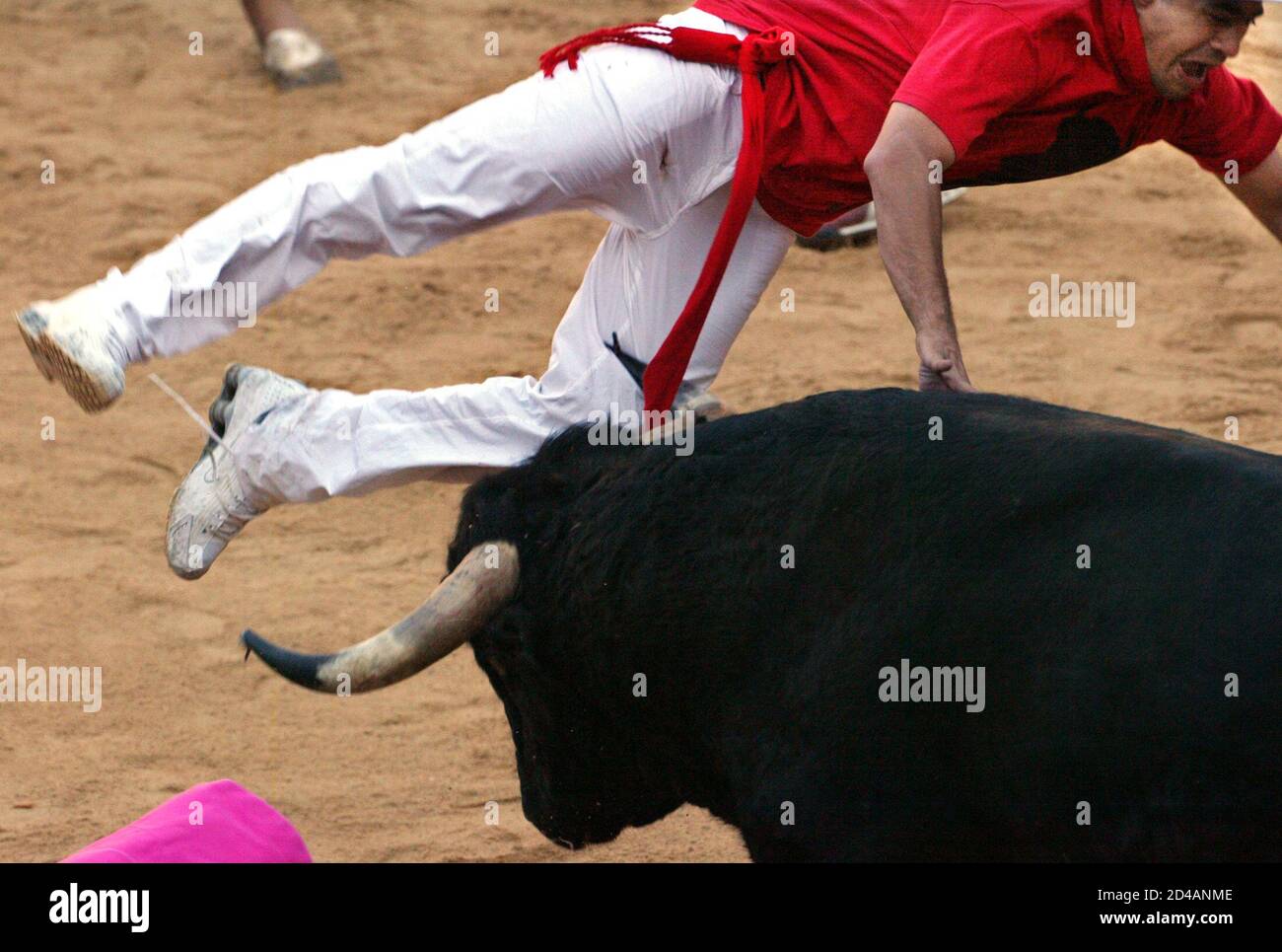 Bulls wound hi-res stock photography and images - Alamy