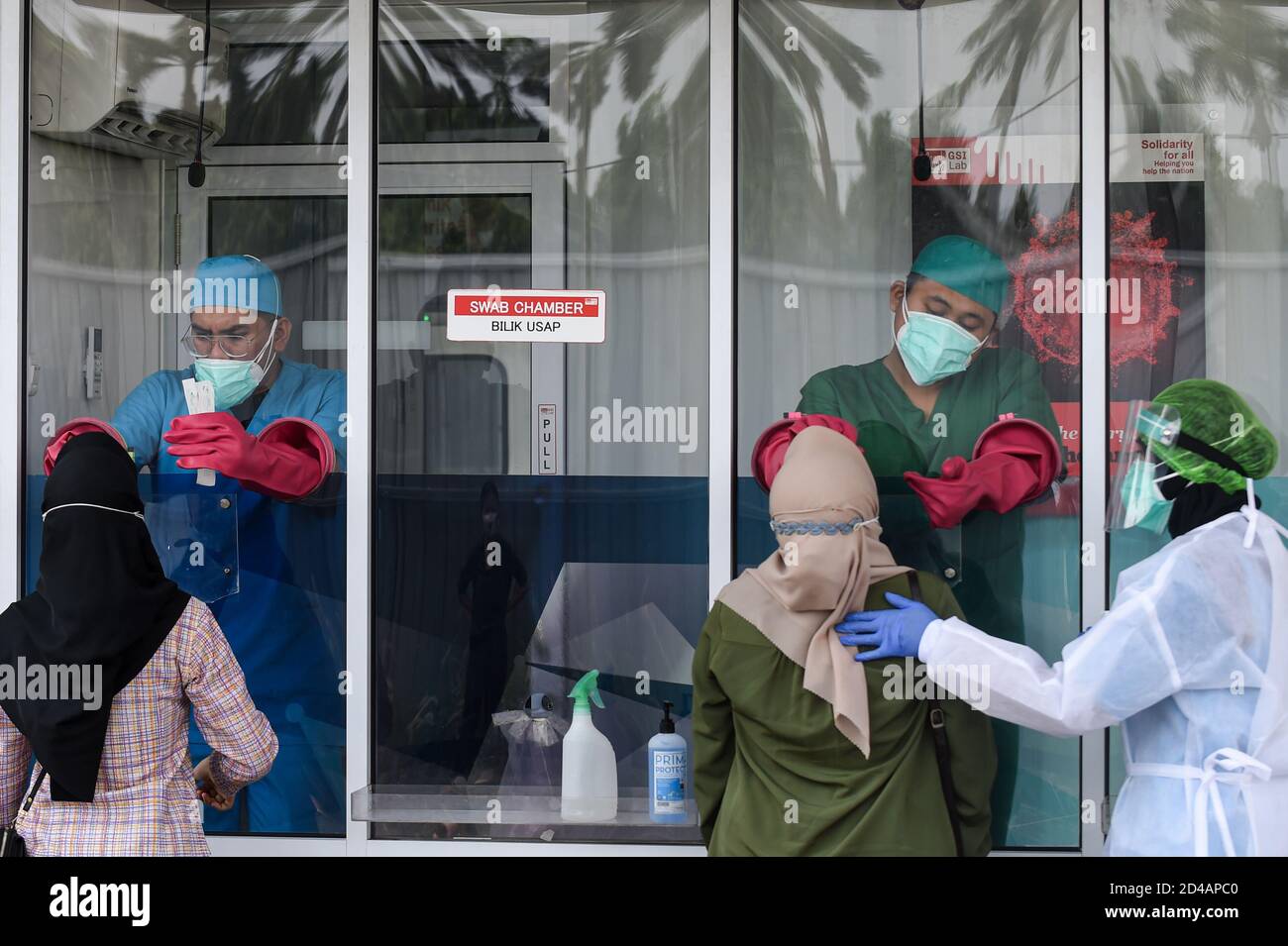 Laboratory standard hi-res stock photography and images - Alamy