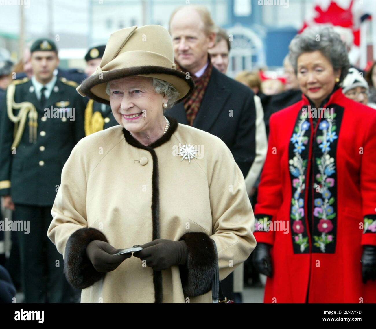Adrienne clarkson queen elizabeth hi-res stock photography and images ...