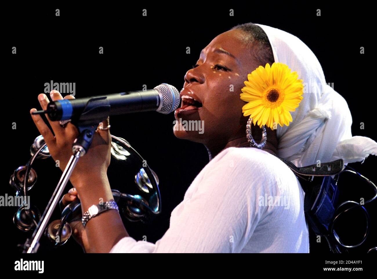 India arie album hi-res stock photography and images - Alamy