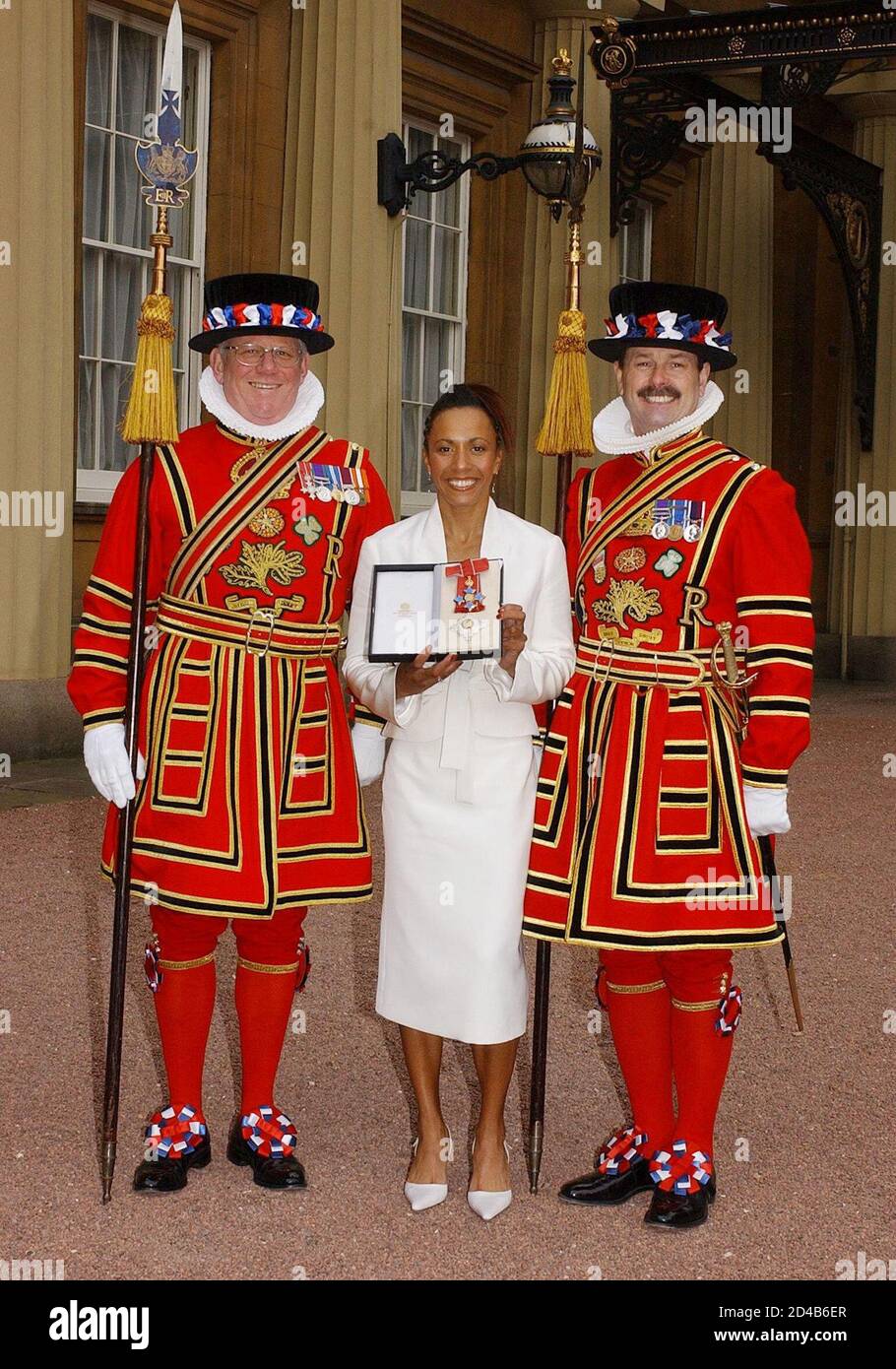 Yeomans of the queens bodyguard hi-res stock photography and images - Alamy