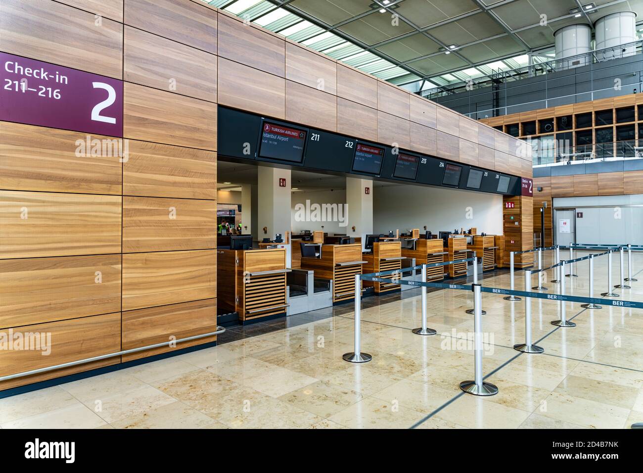 Check-in hall of the new Berlin Brandenburg Airport Stock Photo - Alamy