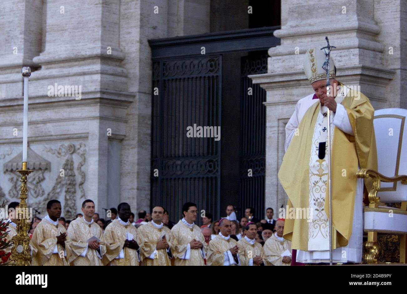 Traditional catholic procession in rome hi-res stock photography and ...