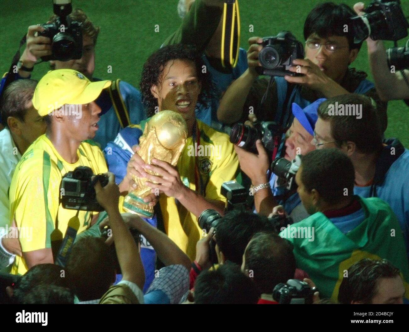 World cup trophy yokohama hi-res stock photography and images - Alamy