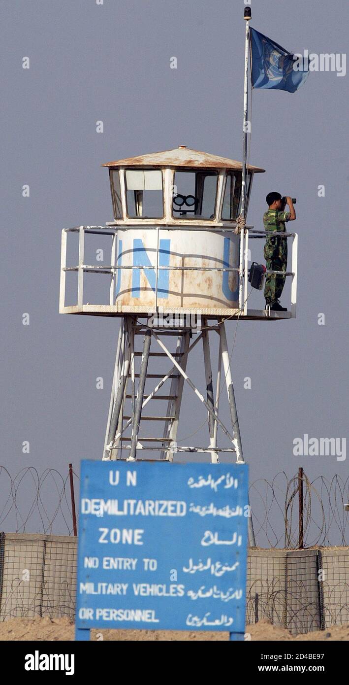 Kuwait Border High Resolution Stock Photography and Images - Alamy