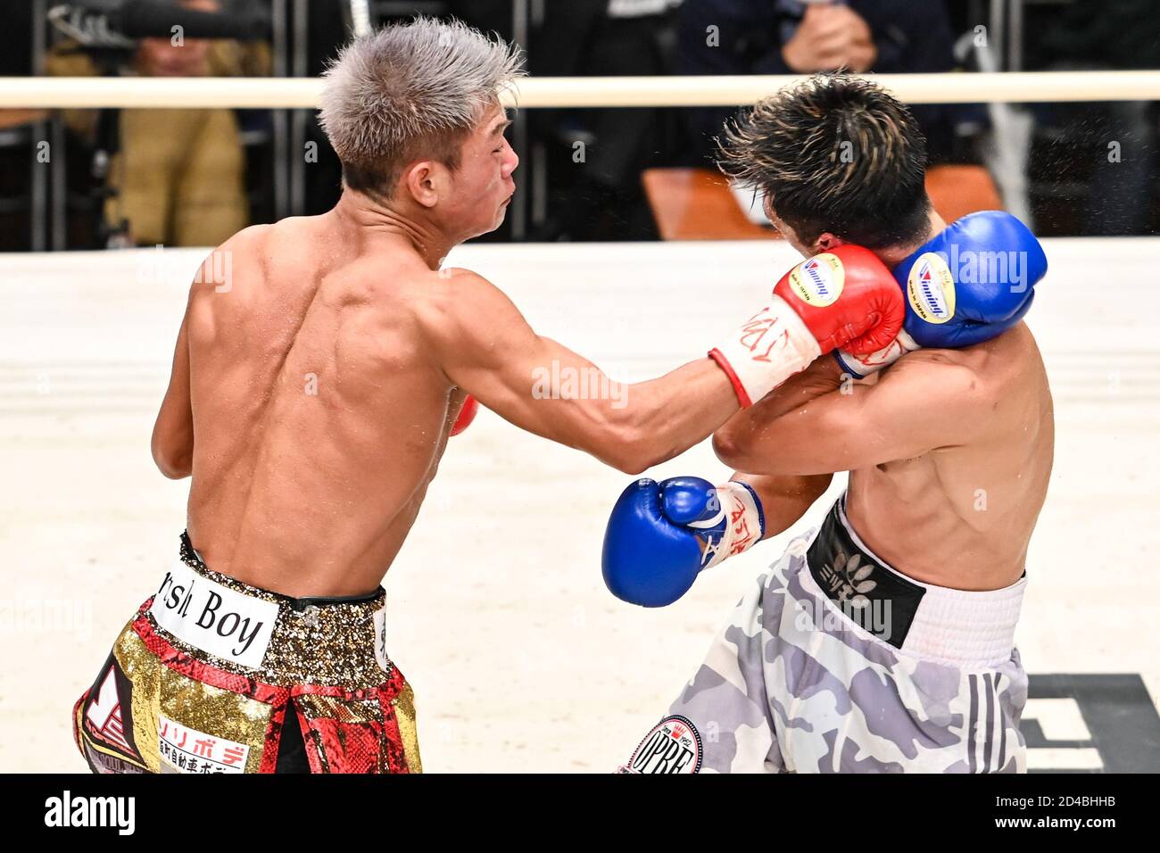 Tokyo, Japan. 8th Oct, 2020. (L-R) Hiroaki Teshigawara (JPN), Shingo ...