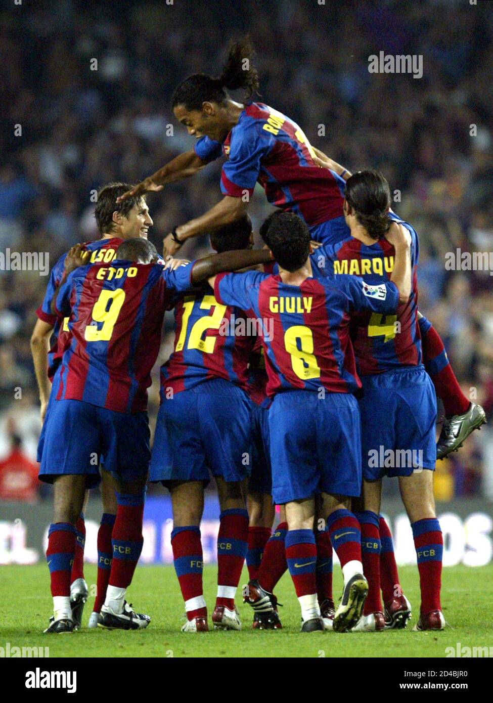 Ronaldinho barcelona celebrates hi-res stock photography and images - Alamy