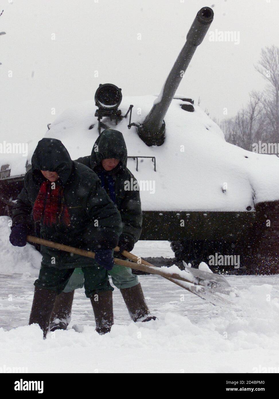 Russian Workers High Resolution Stock Photography and Images - Alamy