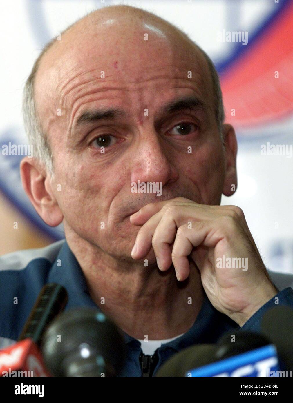 Dennis tito space hi-res stock photography and images - Alamy