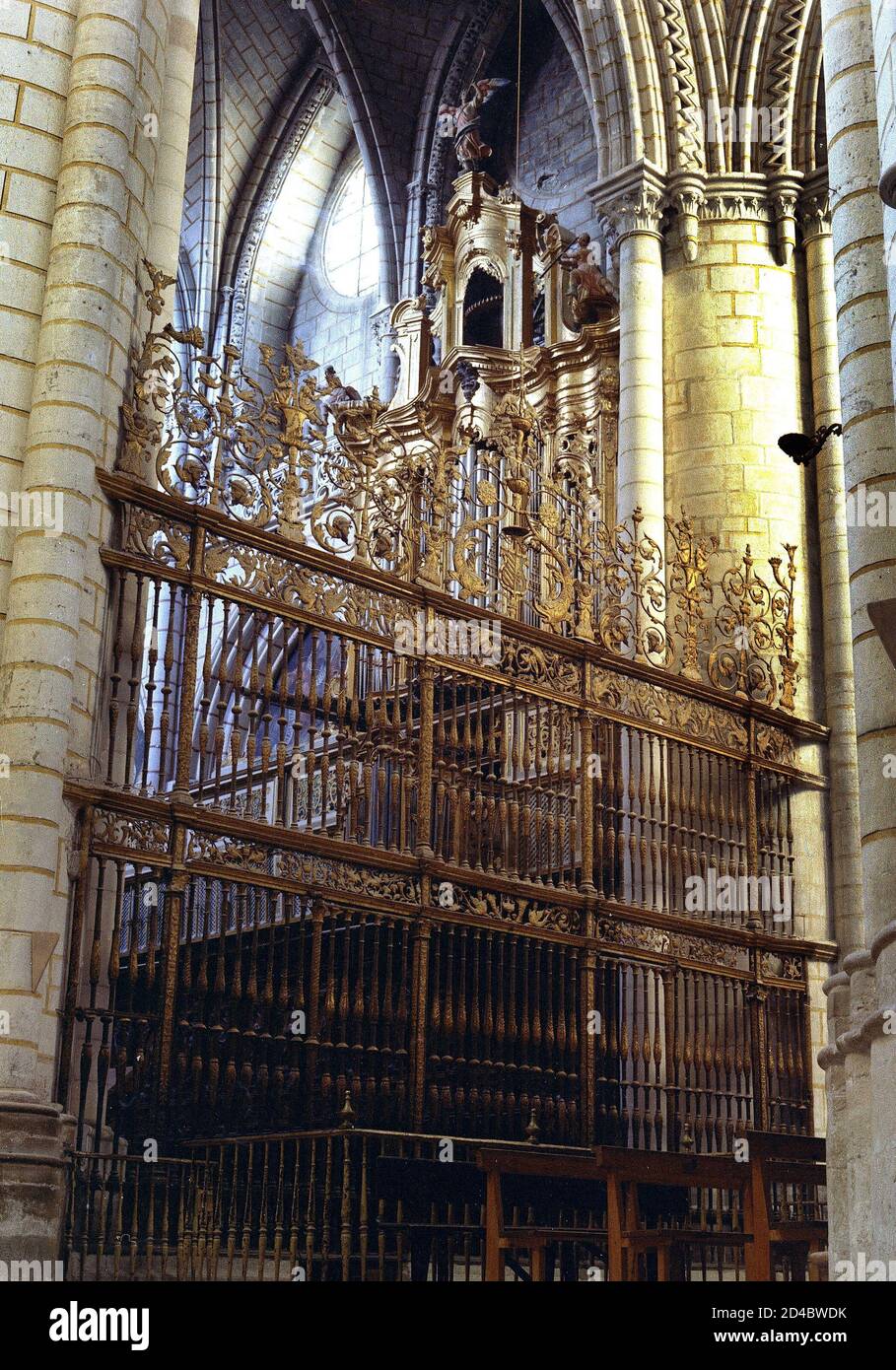 VISTA DEL INTERIOR-REJA. Location: CATEDRAL-INTERIOR. BASIN. CUENCA ...