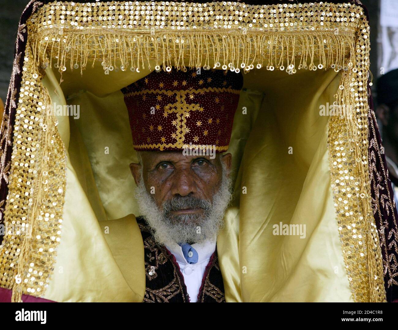 Rich priest hi-res stock photography and images - Alamy