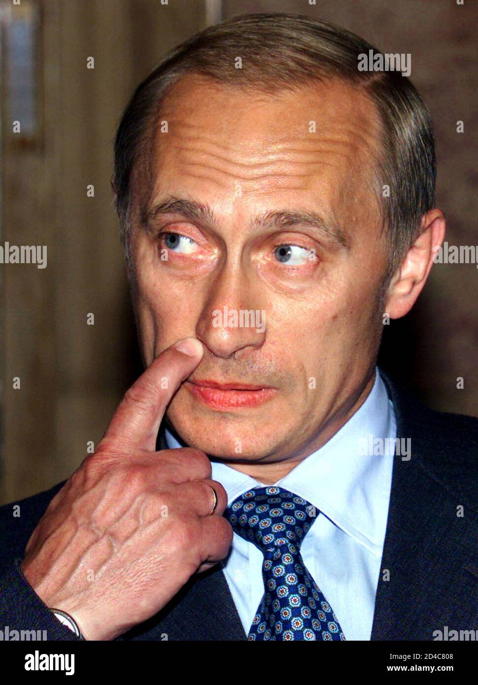 Vladimir Putin 2000 High Resolution Stock Photography and Images - Alamy