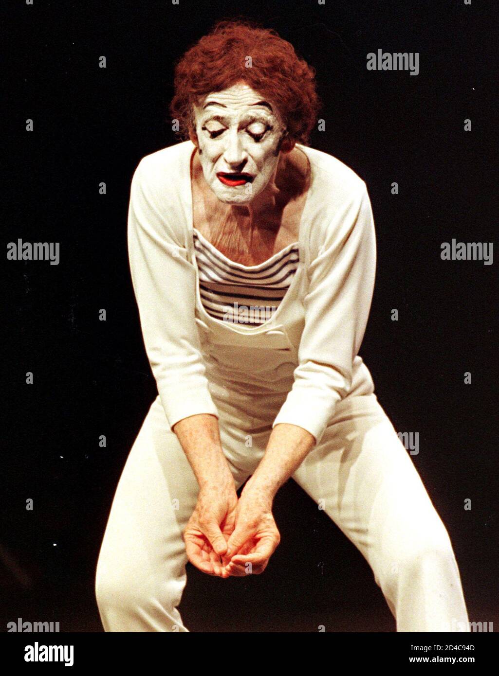 French mime marcel marceau hi-res stock photography and images - Alamy