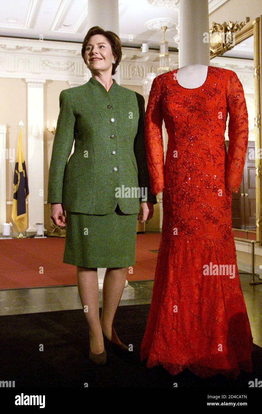 Laura bush inaugural ball gown hi-res stock photography and images - Alamy