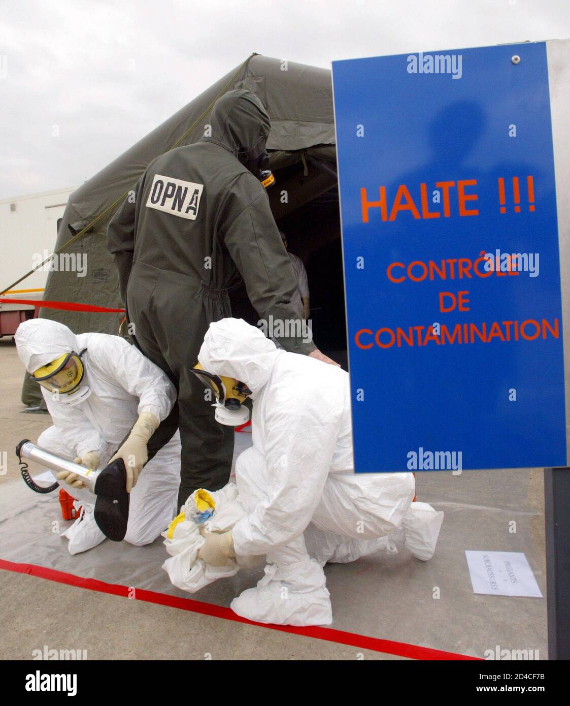 Aircraft Decontamination High Resolution Stock Photography and Images ...