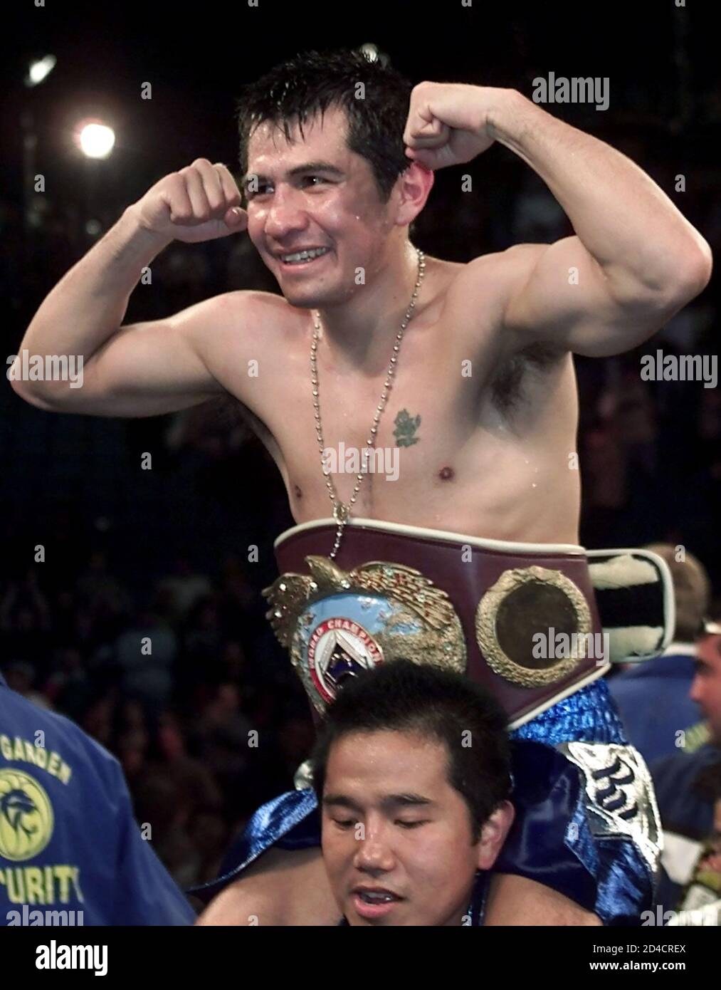 Marco antonio barrera and prince naseem hamed hi-res stock photography ...