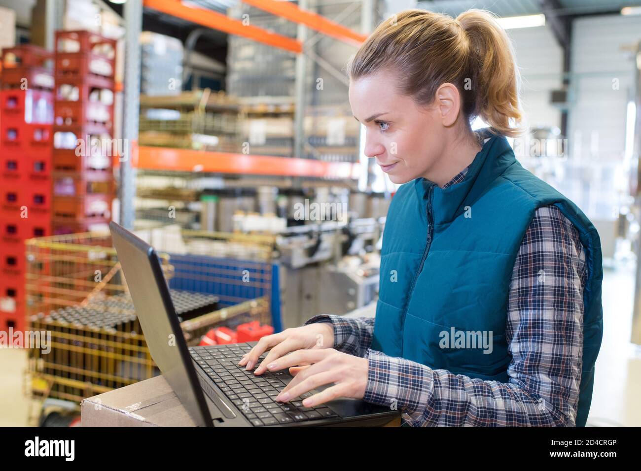 Smart factory warehouse freight hi-res stock photography and images - Alamy