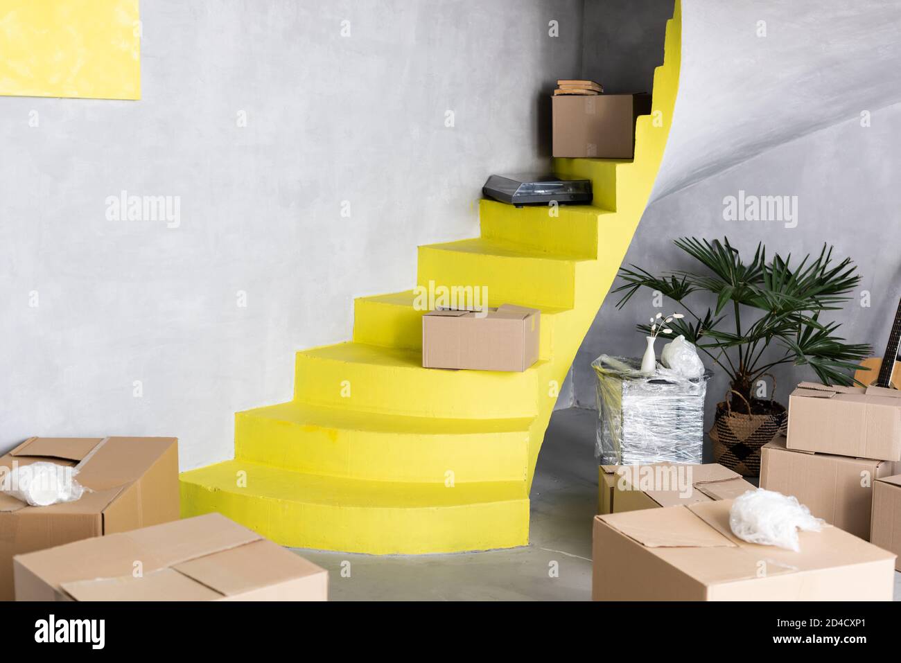 Carton boxes hi-res stock photography and images - Alamy