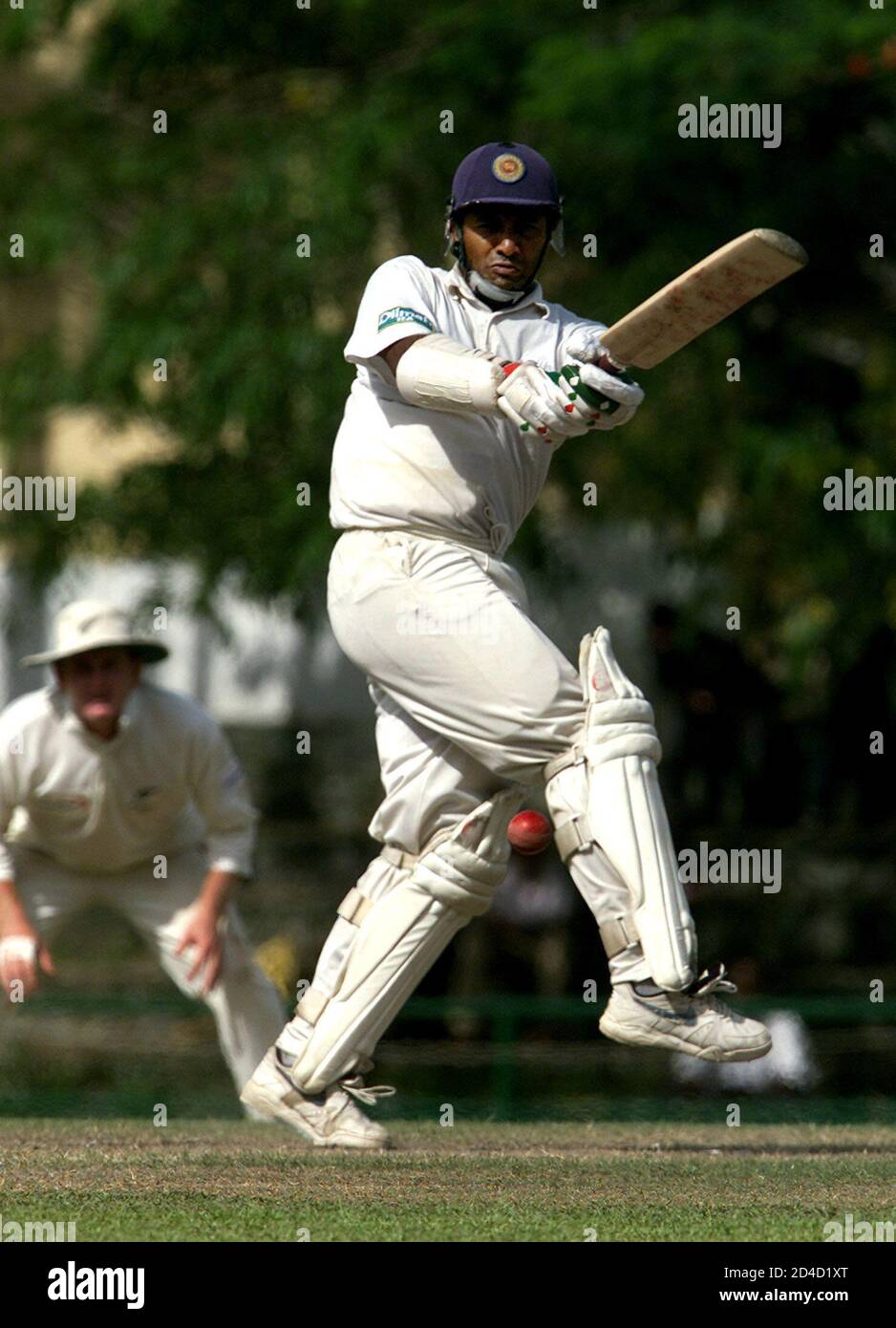 Cricket fielder boundary hi-res stock photography and images - Alamy