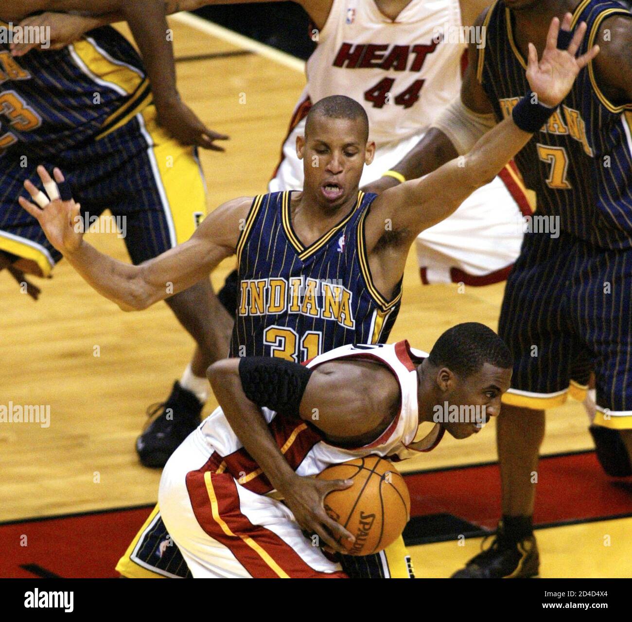 Reggie miller pacers hi-res stock photography and images - Alamy