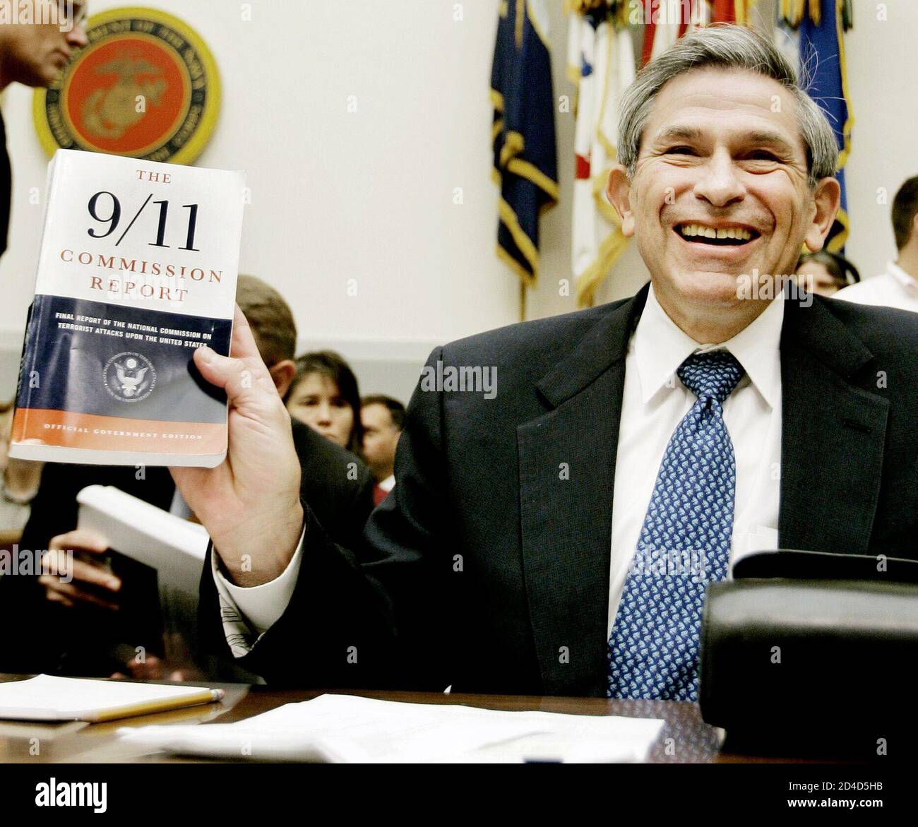 The 9 11 commission report hi-res stock photography and images - Alamy