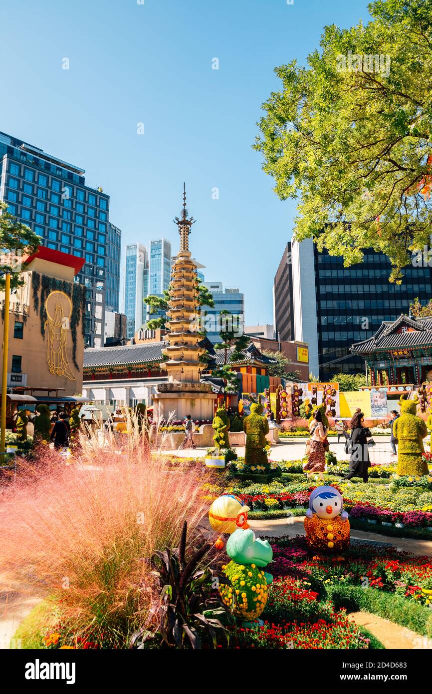 Jogyesa temple hi-res stock photography and images - Alamy