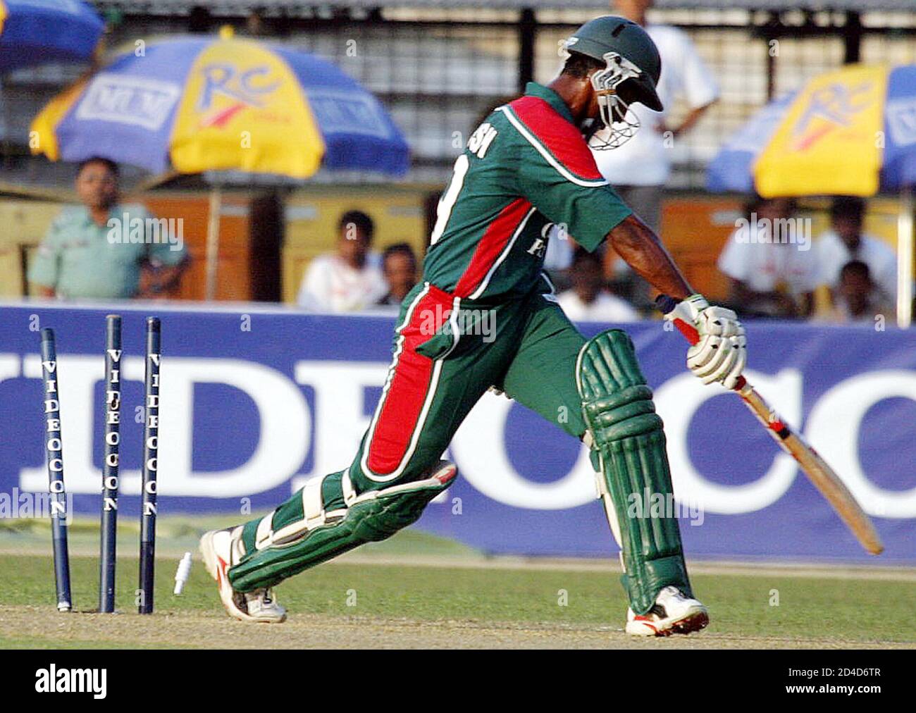 Bahrain bangladesh hi-res stock photography and images - Alamy