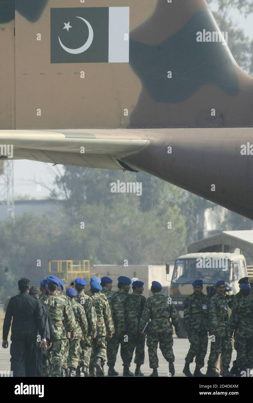 Pakistan army engineering corps hi-res stock photography and images - Alamy