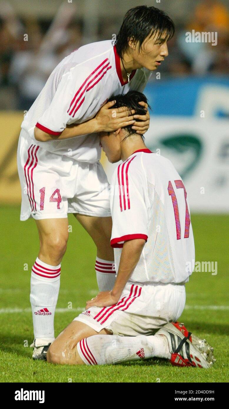 Brazil china 2002 world cup hi-res stock photography and images - Alamy