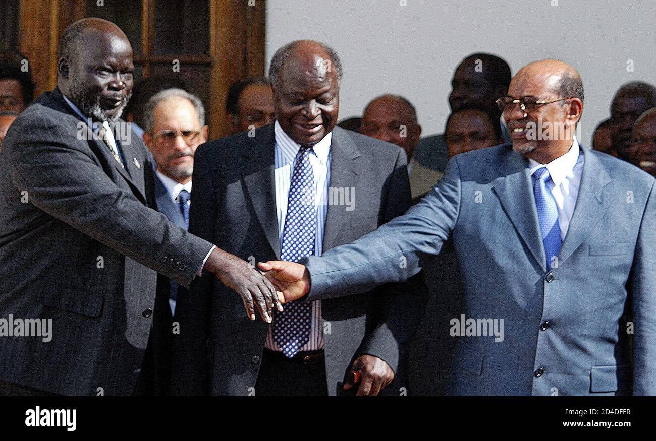 Kenyas president kibaki hi-res stock photography and images - Alamy