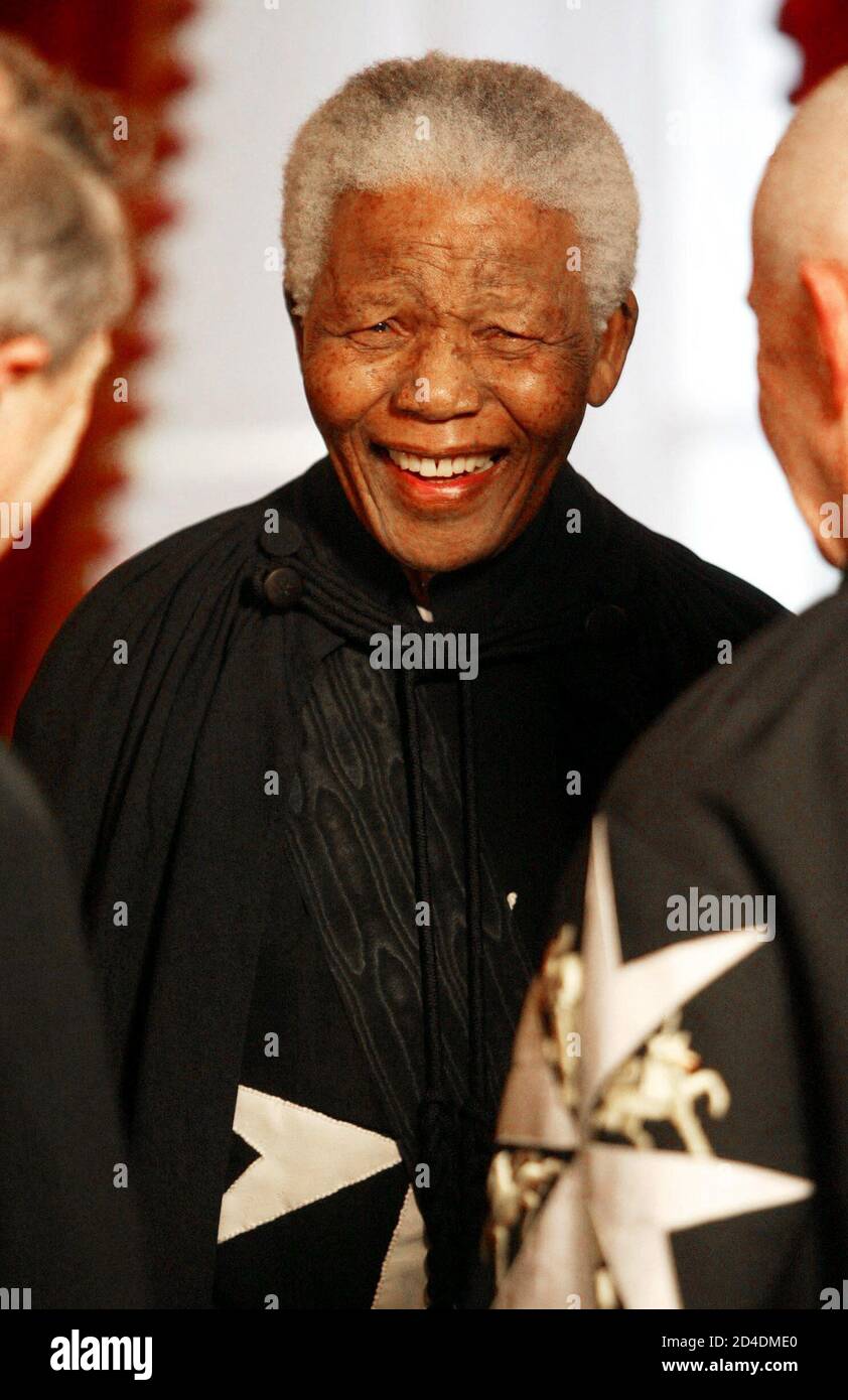 Nelson mandela insignia hi-res stock photography and images - Alamy