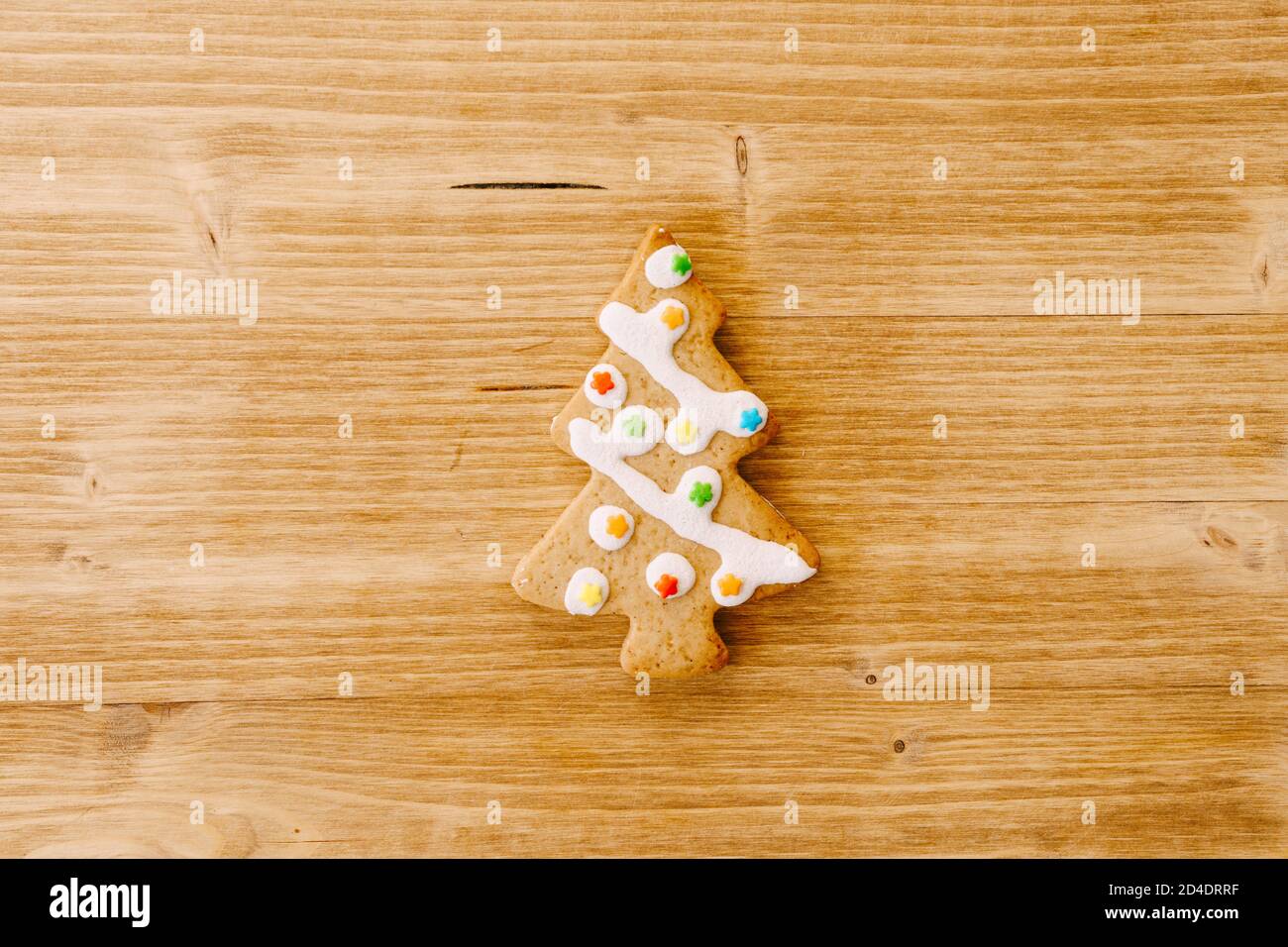 Christmas card - gingerbread in the shape of a Christmas tree in the ...