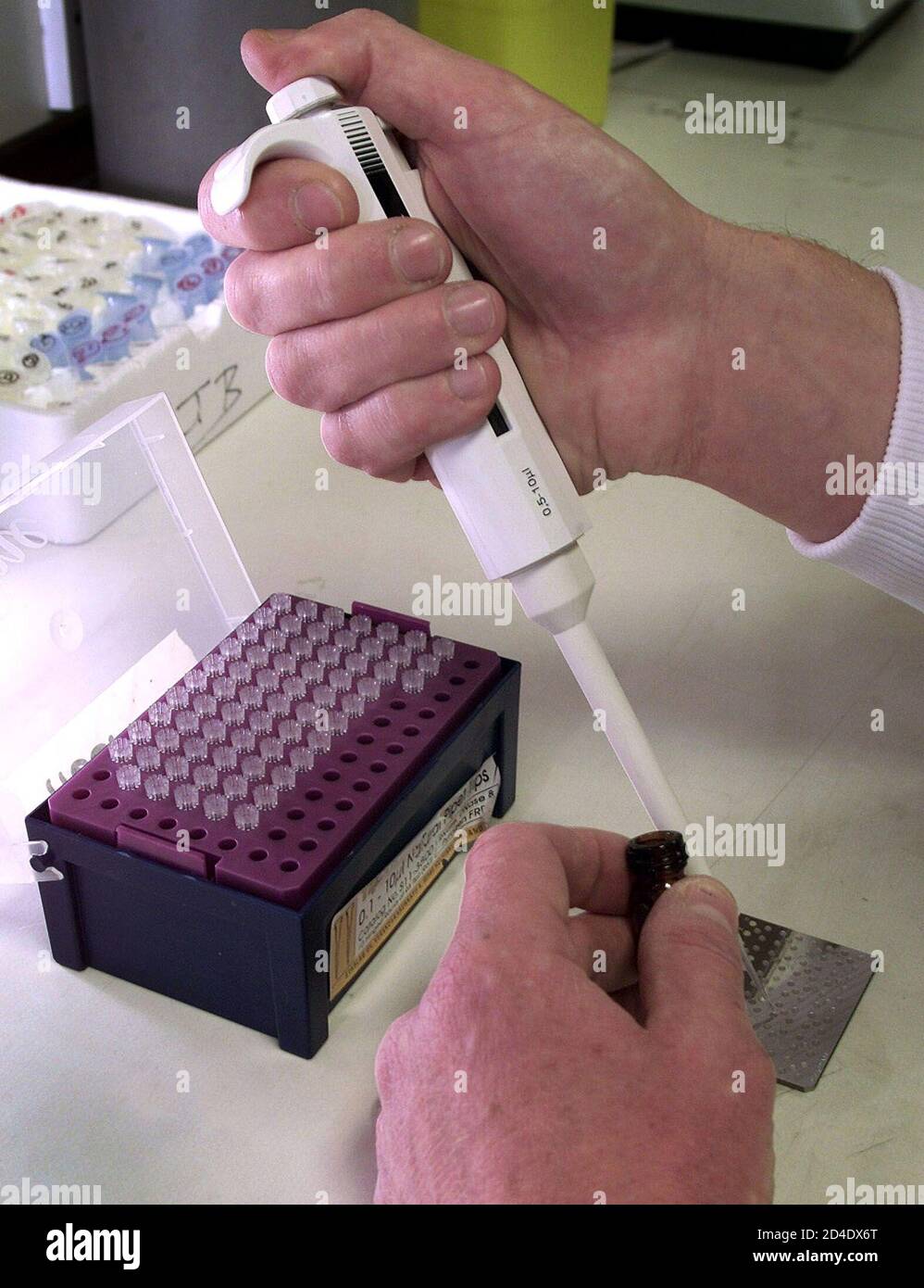 Flight loads laboratory hi-res stock photography and images - Alamy