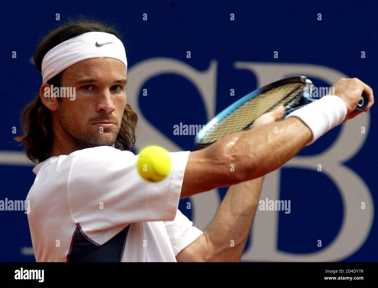 Carlos moyà 2002 hi-res stock photography and images - Alamy