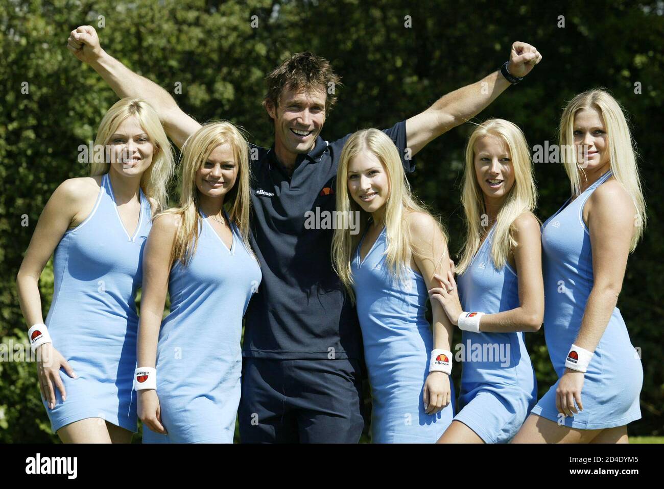 Anna kournikova against tatiana panova hi-res stock photography and ...