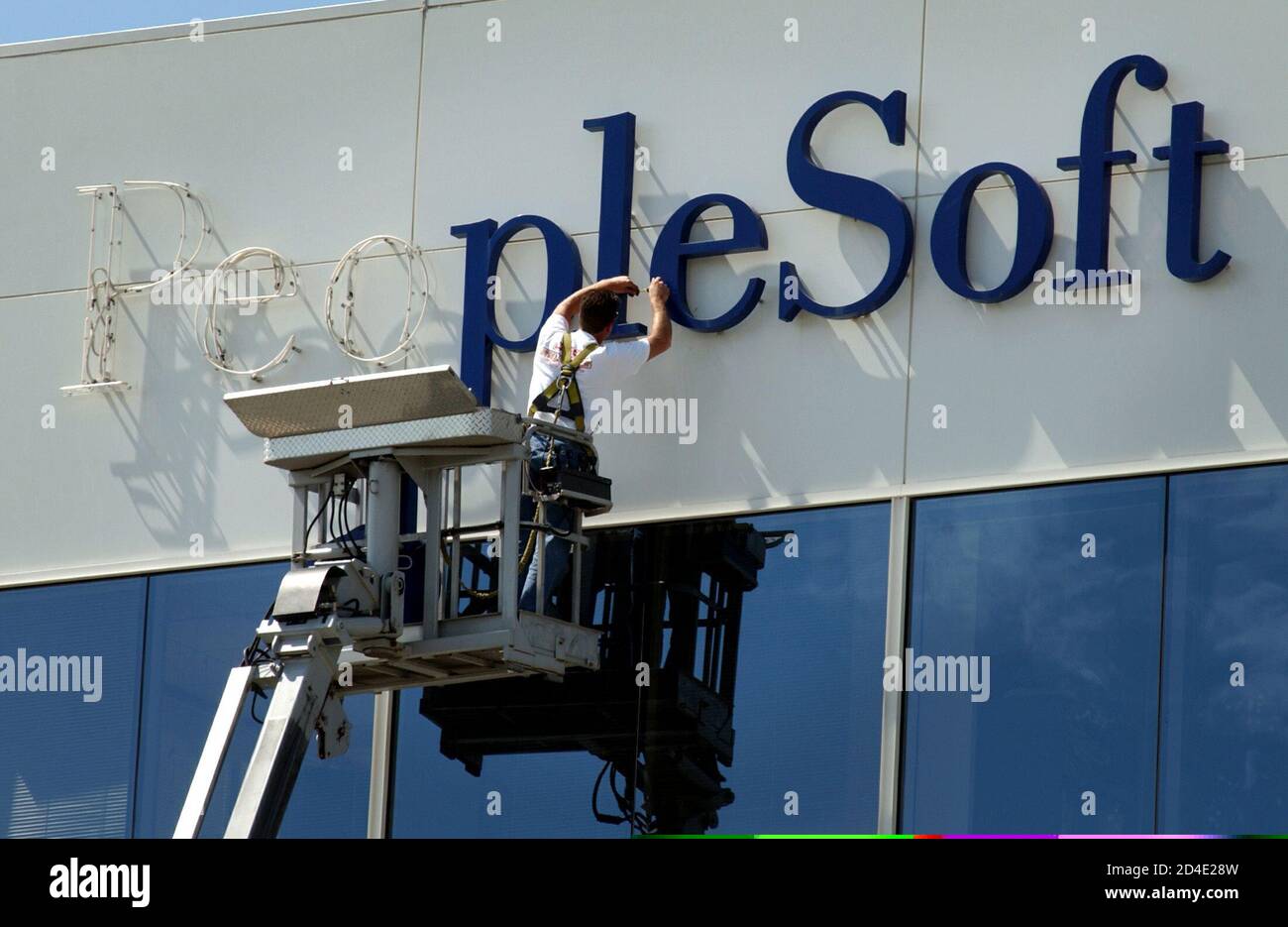 Peoplesoft logo hi-res stock photography and images - Alamy
