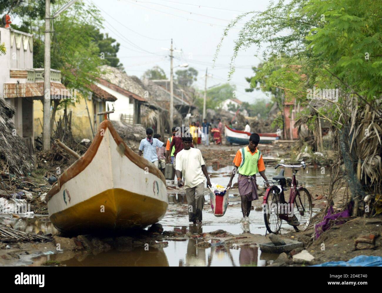 2004 tsunami damage in india hi-res stock photography and images - Alamy