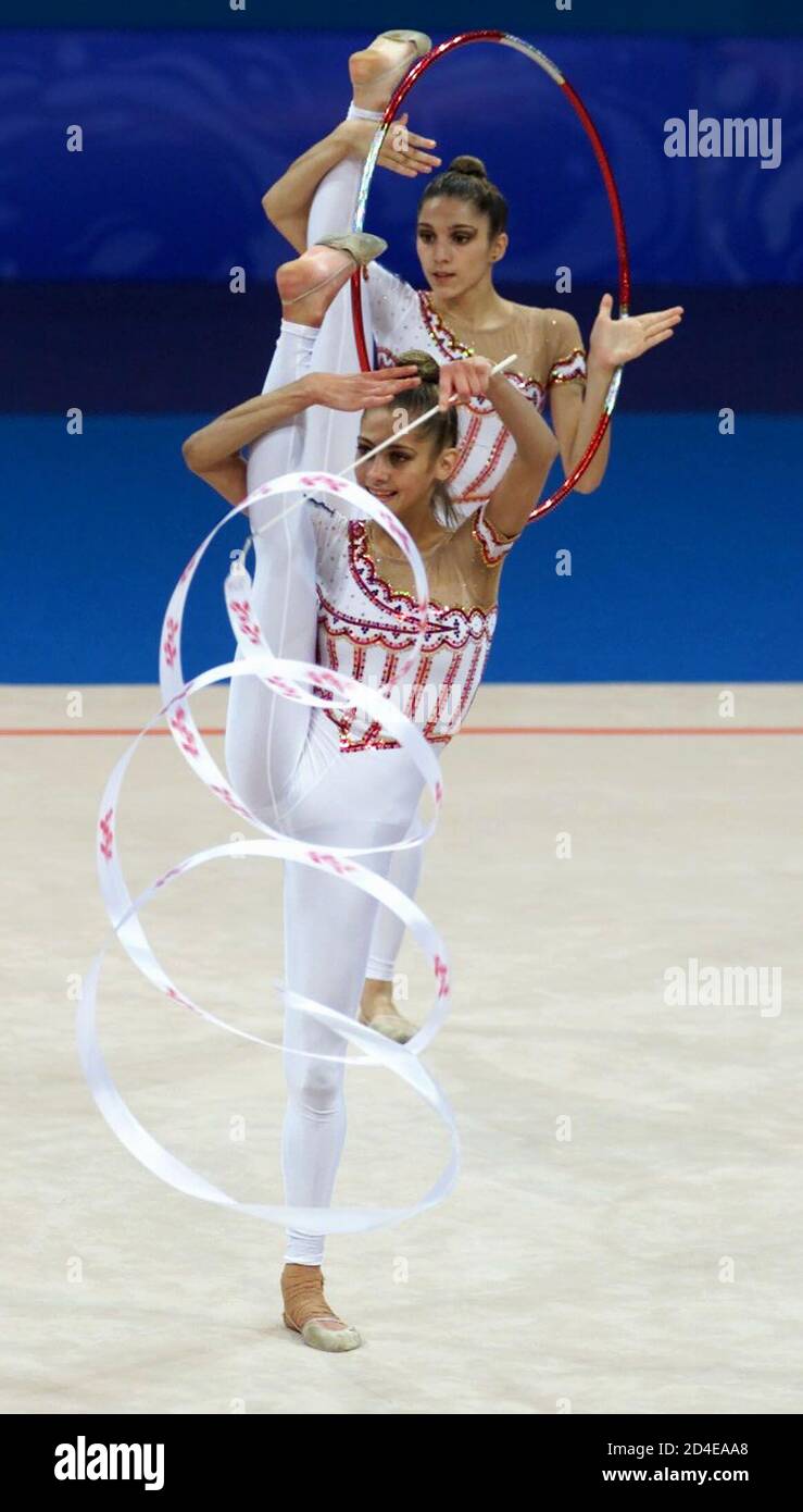 Sydney 2000 olympics rhythmic gymnastics hi-res stock photography and ...
