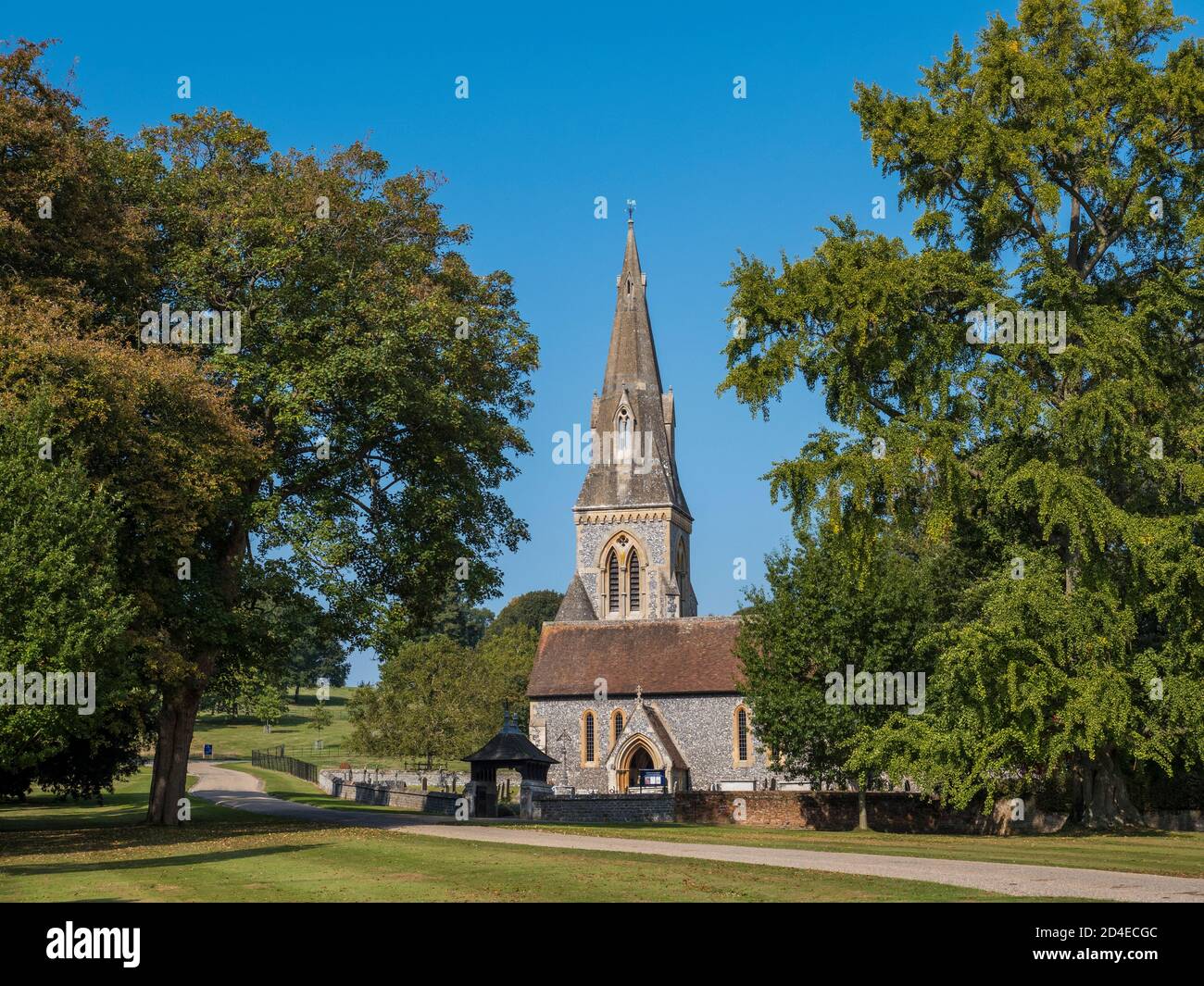 St marks englefield hi-res stock photography and images - Alamy