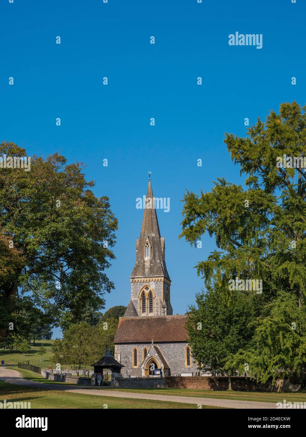 St marks church englefield hi-res stock photography and images - Alamy