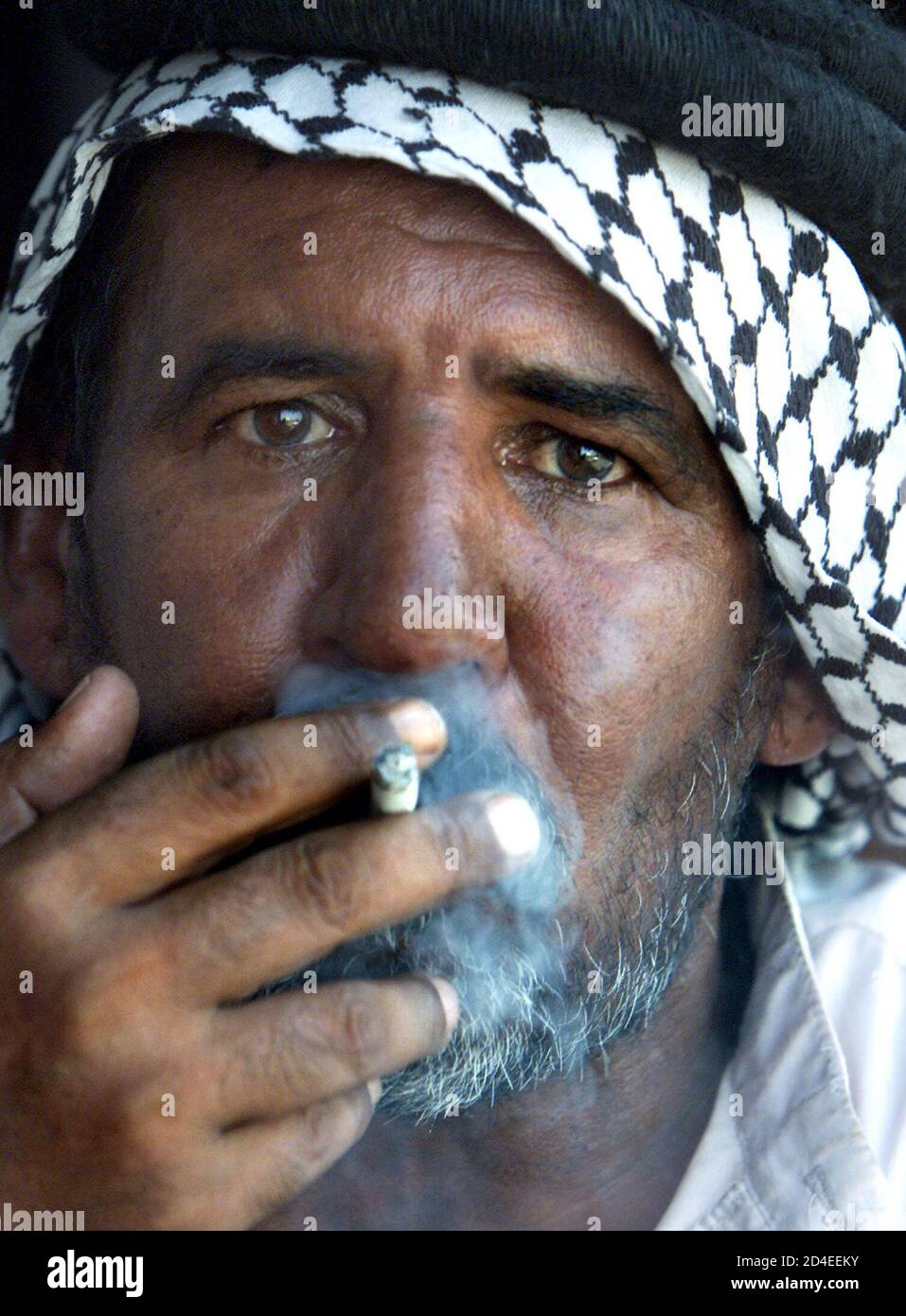 Iraq Invasion Kuwait 1990 High Resolution Stock Photography and Images ...