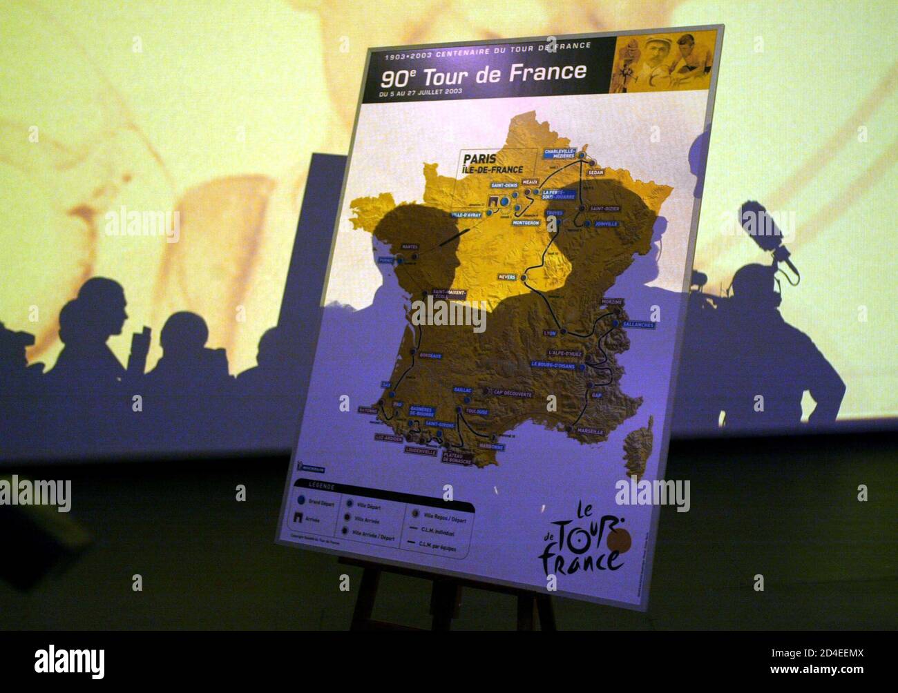 Map of paris 2002 hi-res stock photography and images - Alamy