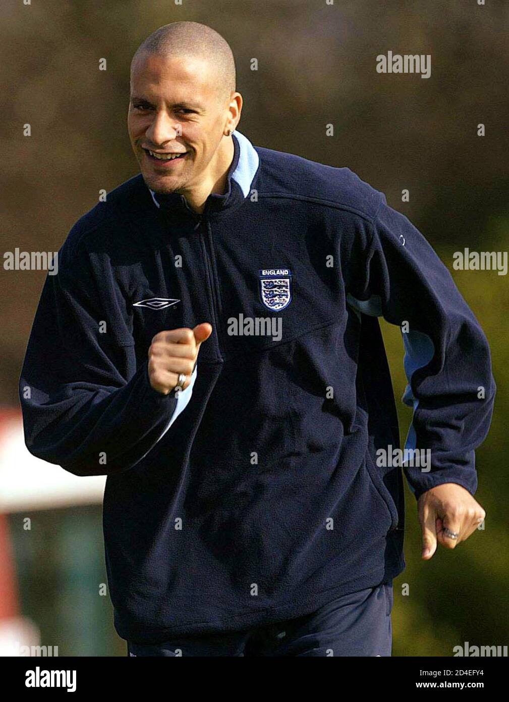 Rio ferdinand training england hi-res stock photography and images - Alamy