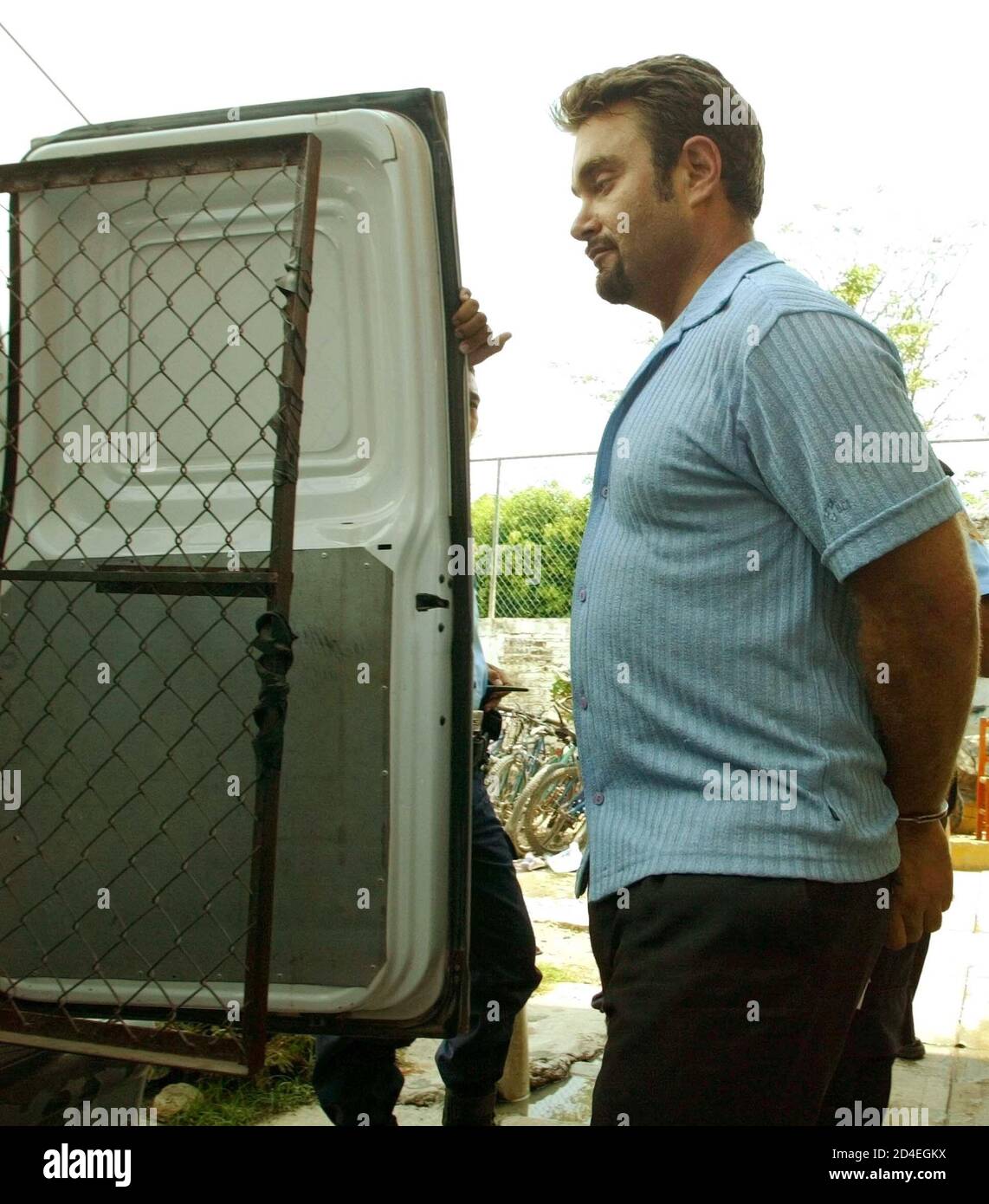 Aw factor hi-res stock photography and images - Alamy