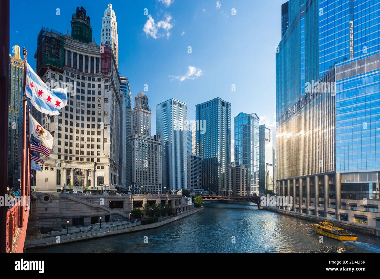 Chicago River Skyline View in Illinois USA Stock Photo - Alamy