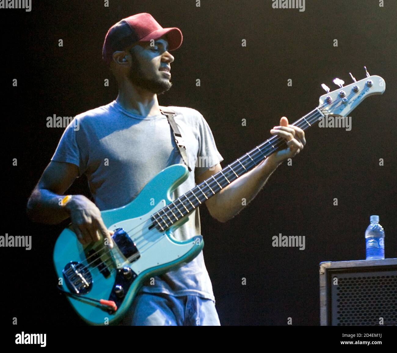 A crow left of the murder hi-res stock photography and images - Alamy