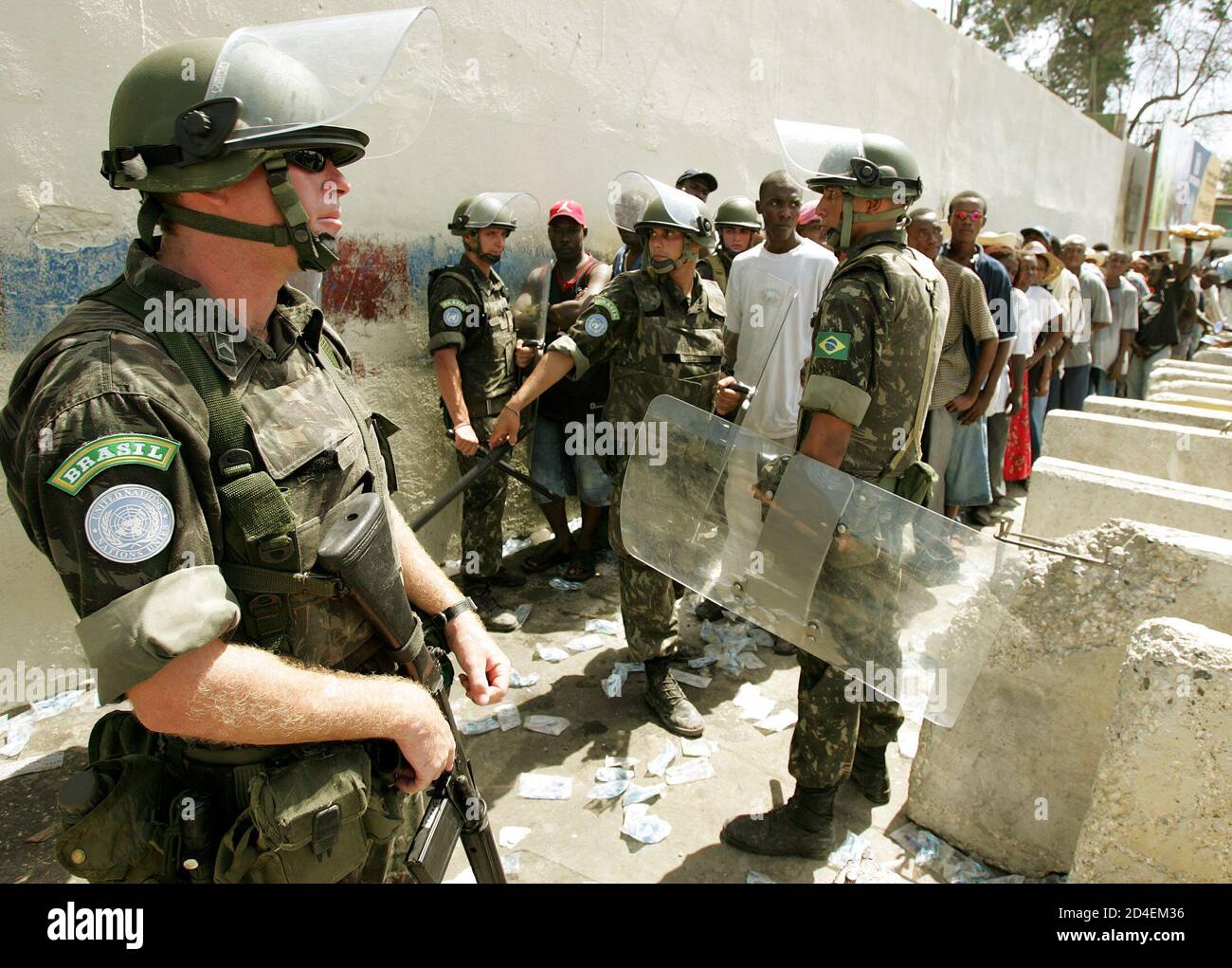 Sylvio cator stadium haiti hi-res stock photography and images - Alamy